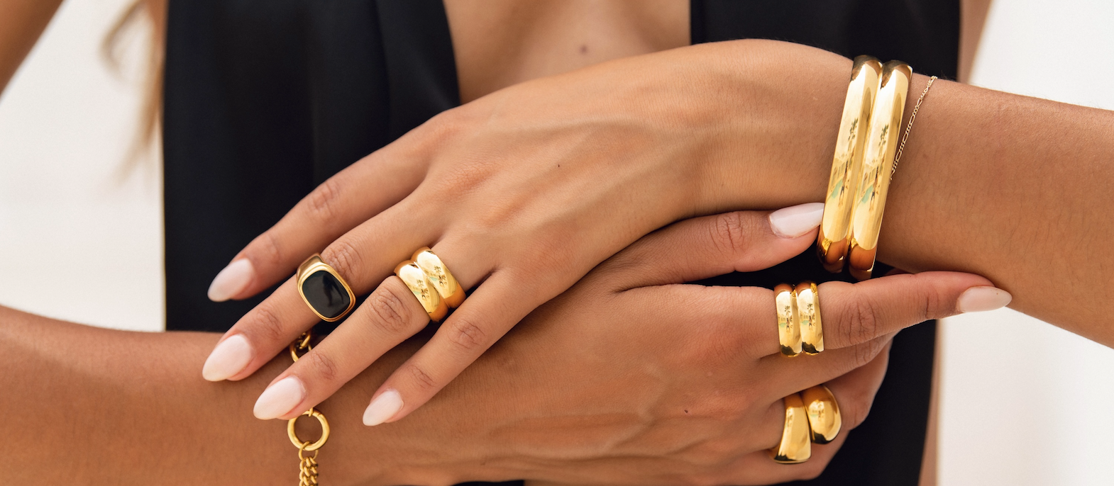 Bracelets – AURORA COLLECTIVE